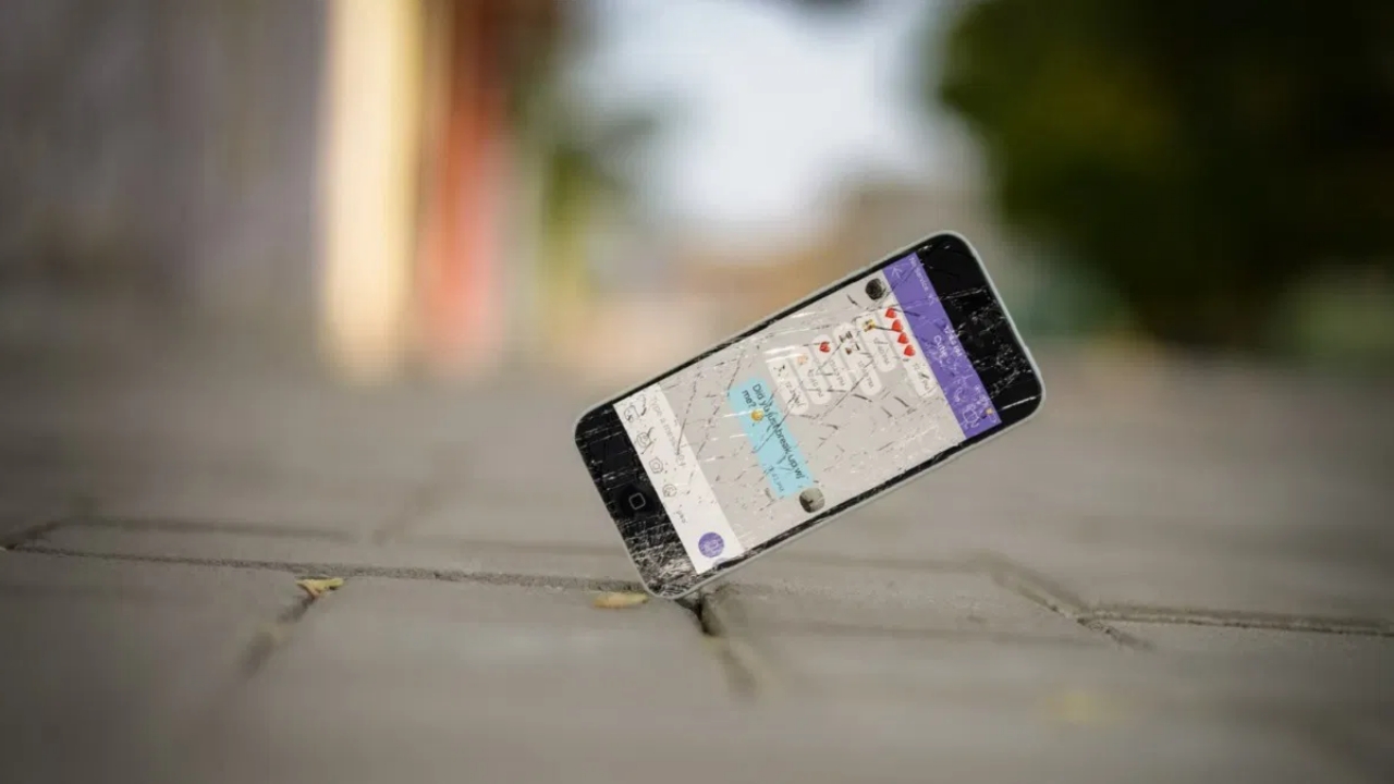 7 Ciri-Ciri LCD HP Rusak yang Wajib Tahu Sebelum Rusak Parah - Artikel